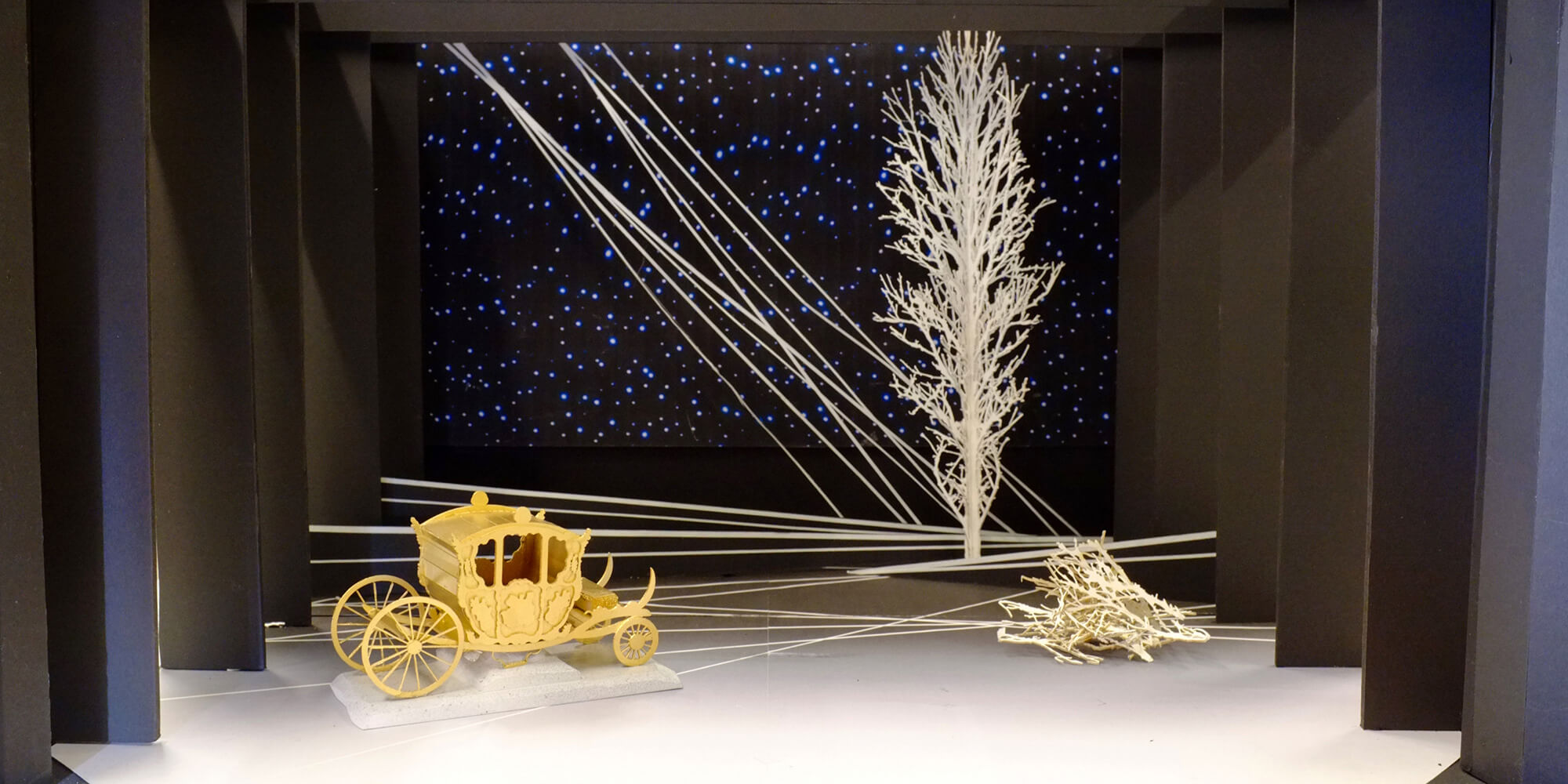 「フィガロの結婚」の舞台美術 | 2023 JUN-JUL | wave times⁺